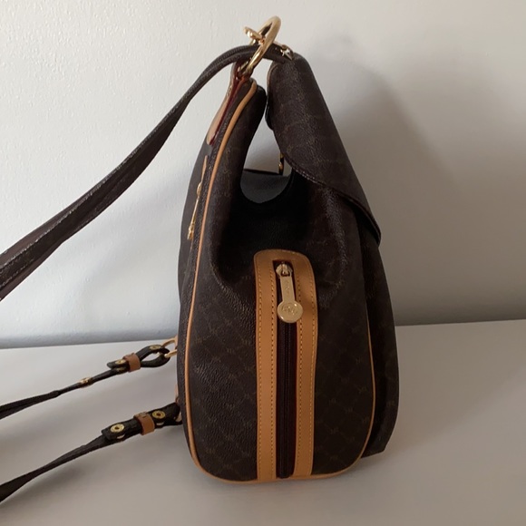 Rioni | Bags | Zipper Strap Backpack | Poshmark